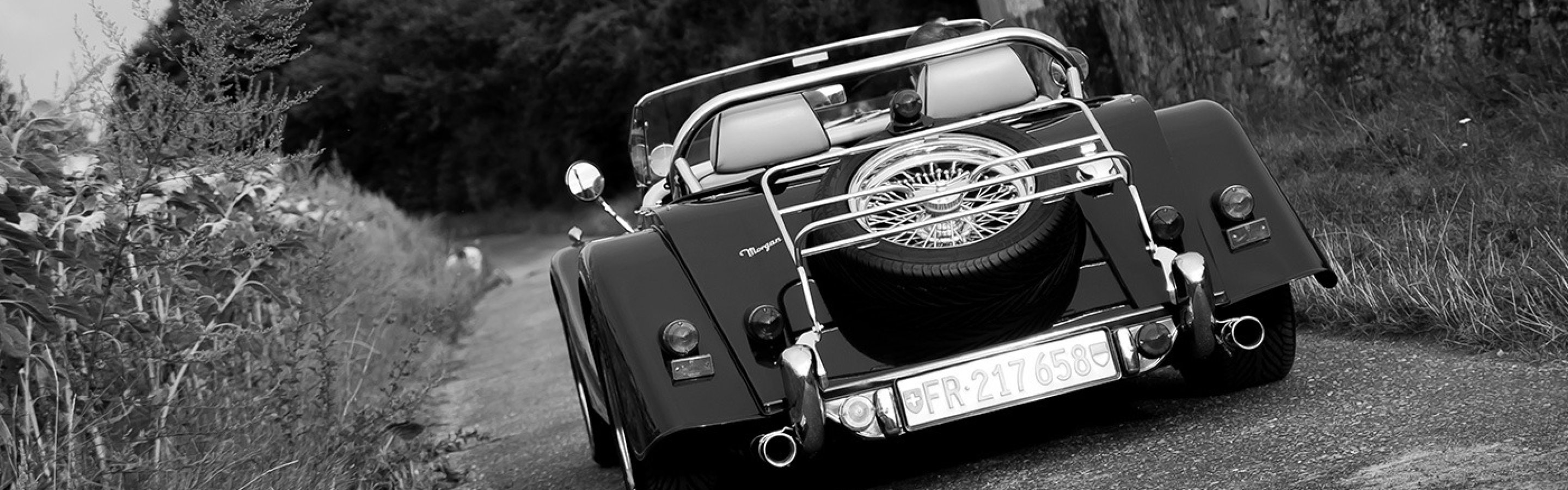garage-sky-automobiles
